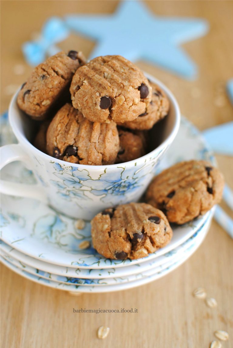 Biscotti al farro e avena con gocce di cioccolato (light & vegan ...