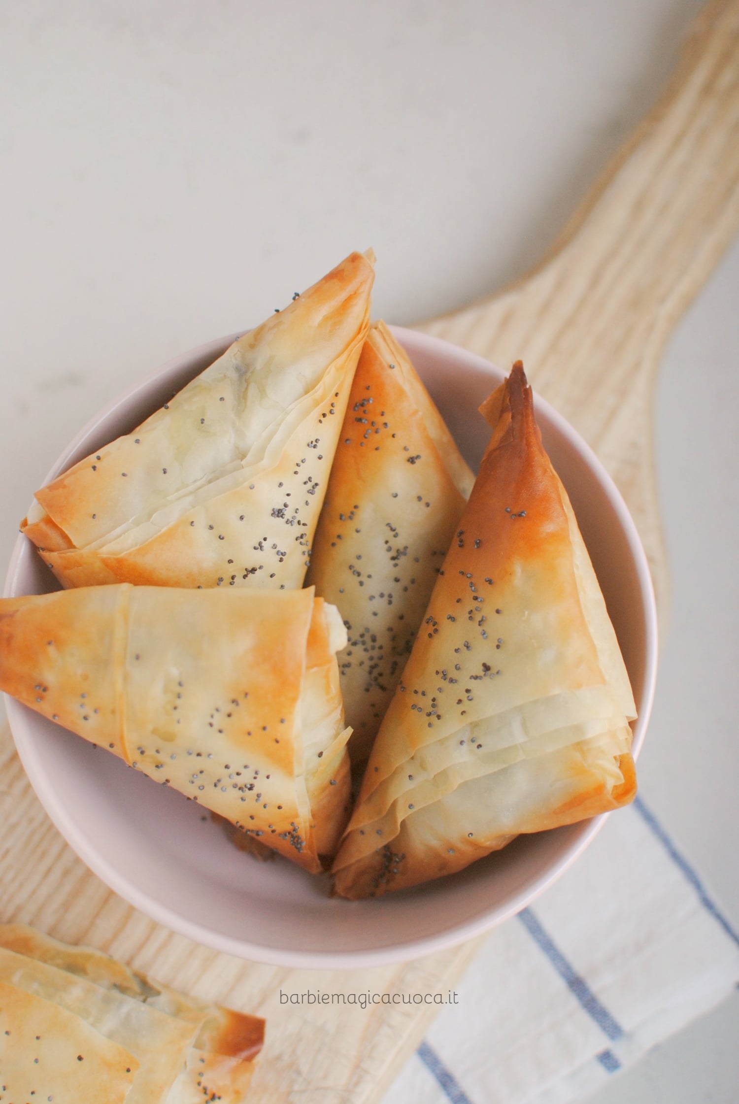 Triangoli di pasta fillo con scarole - Barbie Magica Cuoca - blog di cucina